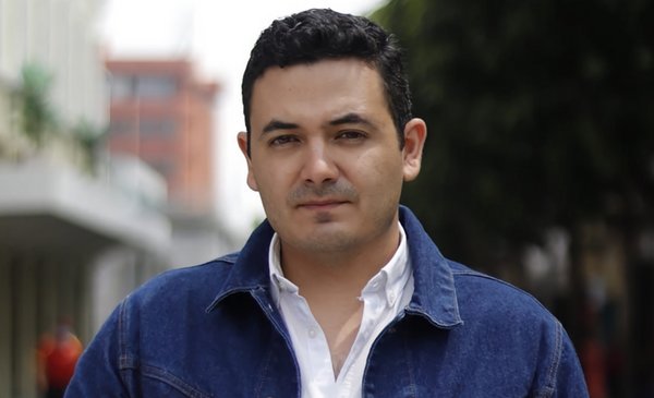 Samuel Pérez gana la presidencia del Congreso, pese a suspensión de ...