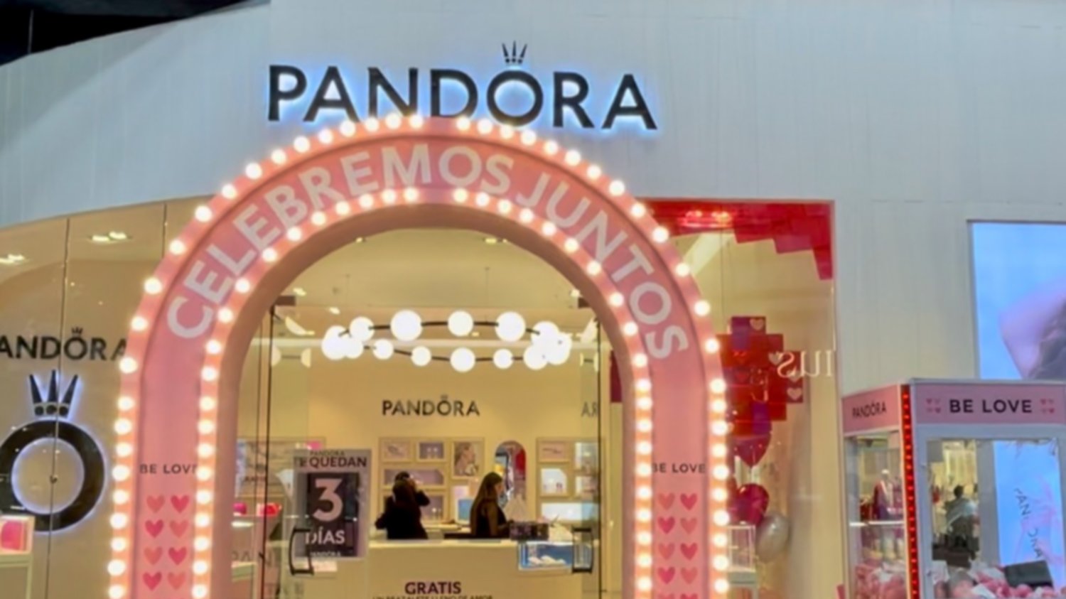 Pandora en Oakland Place: Un nuevo horizonte de elegancia y estilo ...