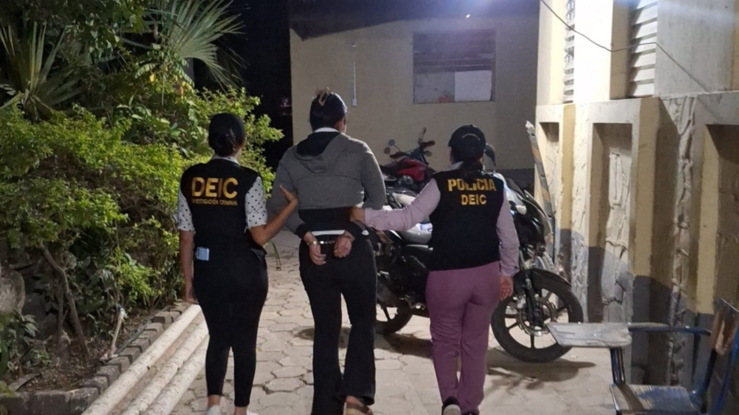 Capturan a mujer por obstaculizar investigación de periodista ...